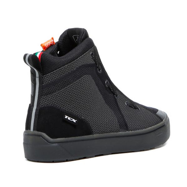 Sneakers TCX Ikasu Air Black pronto per l'invio | iCasque.it